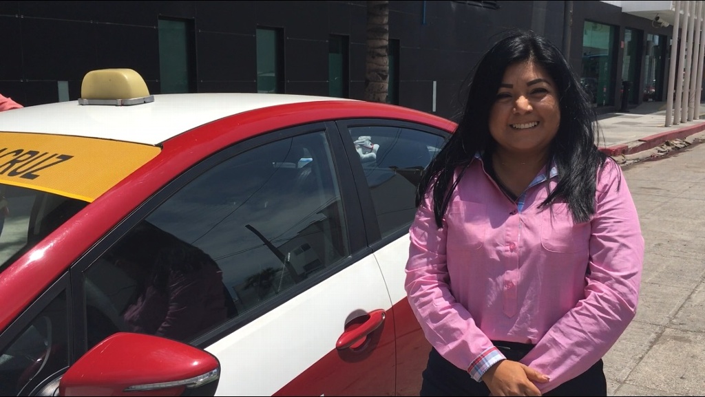 Conoce la historia de María, una mamá taxista en Veracruz - xeu ...