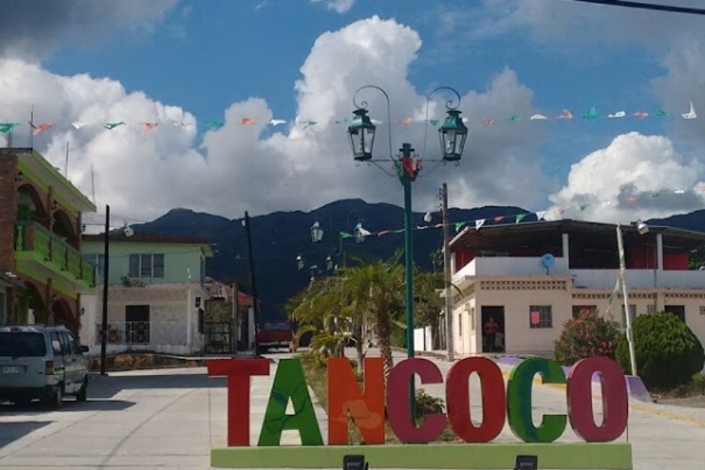Roba comando armamento de comandancia municipal de Tancoco, Veracruz ...