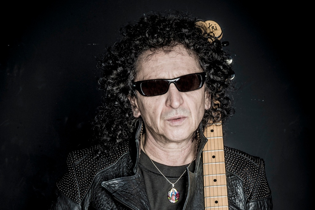 Prepara Alex Lora canción sobre el tiroteo en El Paso, Texas - xeu ...