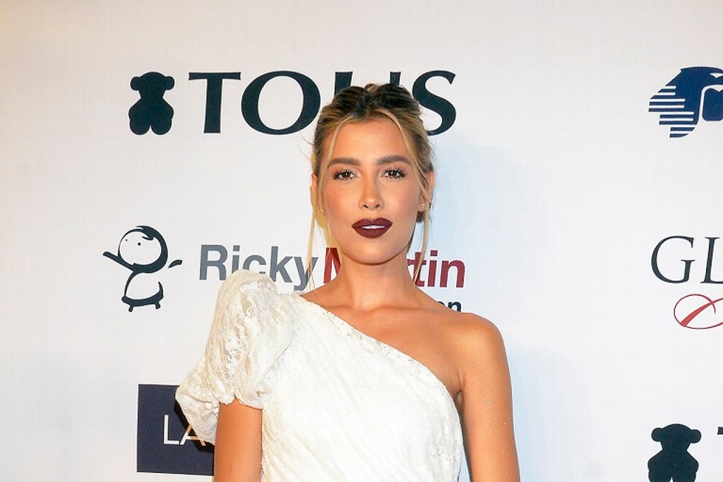 Michelle Salas revela su tratamiento para el crecimiento de labios ...