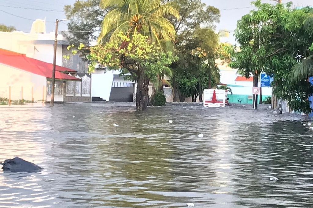 Inundaciones De Más De 60 Centímetros En Dos Caminos Y El Floresta