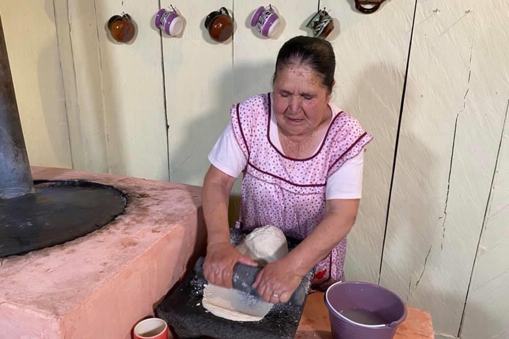 Doña Ángela, la cocinera que está entre las 100 mujeres más poderosas ...