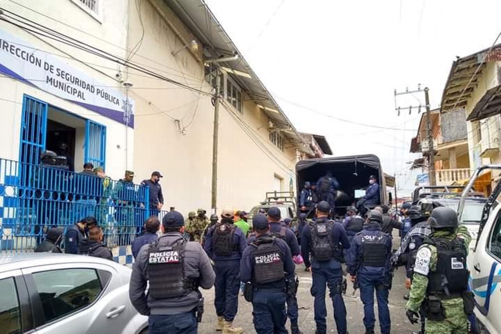 Seguridad Pública releva a policía municipal de Altotonga, Veracruz ...