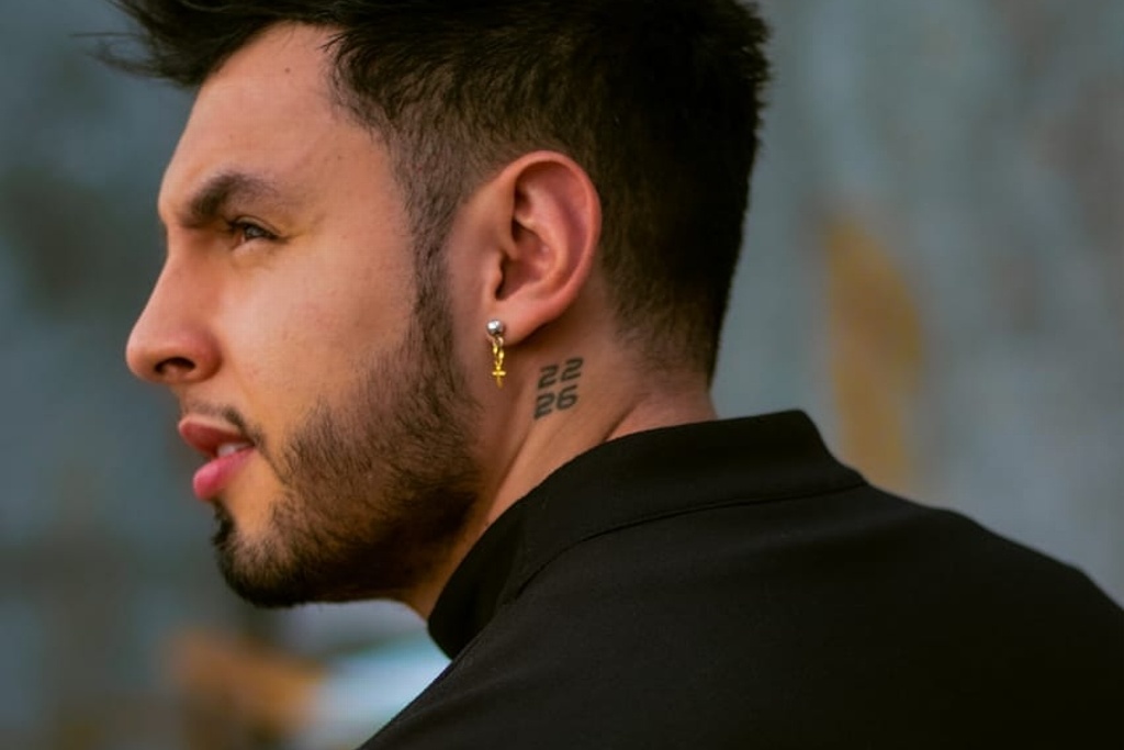 'Mi persona favorita', lo nuevo del colombiano David Mai (+video) - xeu ...