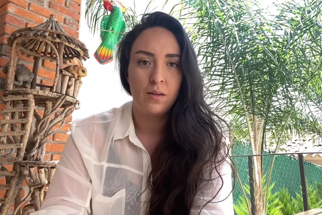 Alexa Bueno, youtuber de la Sedena, renuncia por acoso laboral (+Video ...