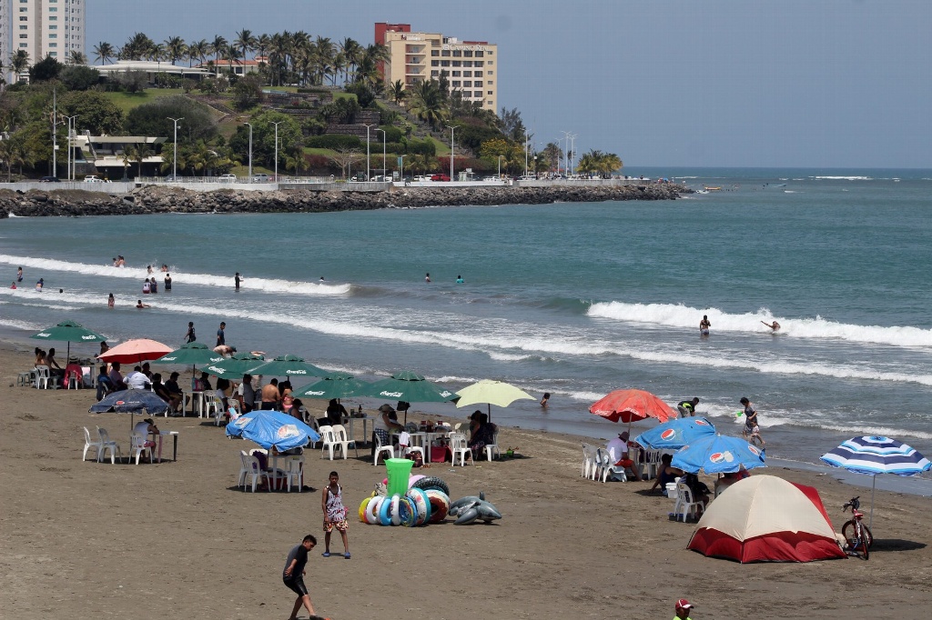 Protección Civil Orienta Cuáles Son Las Zonas Más Riesgosas En Playas De Boca Del Río Xeu 