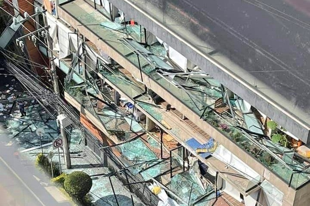 Captan momento exacto en que explota edificio de la CDMX (+video) - xeu noticias veracruz