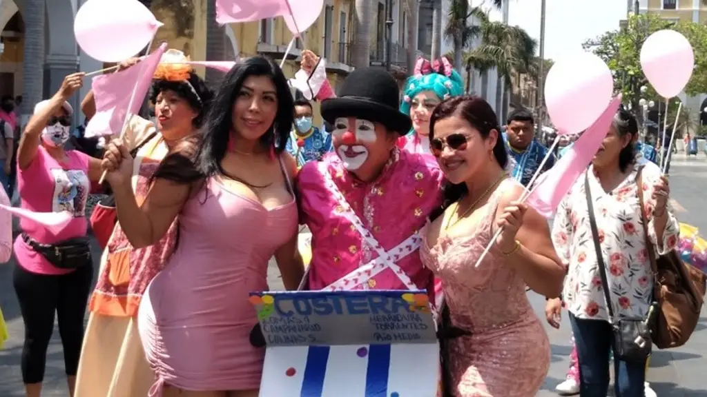 Hará"carnavalito" en todas las colonias; dice Lacho el Cucaracho ...