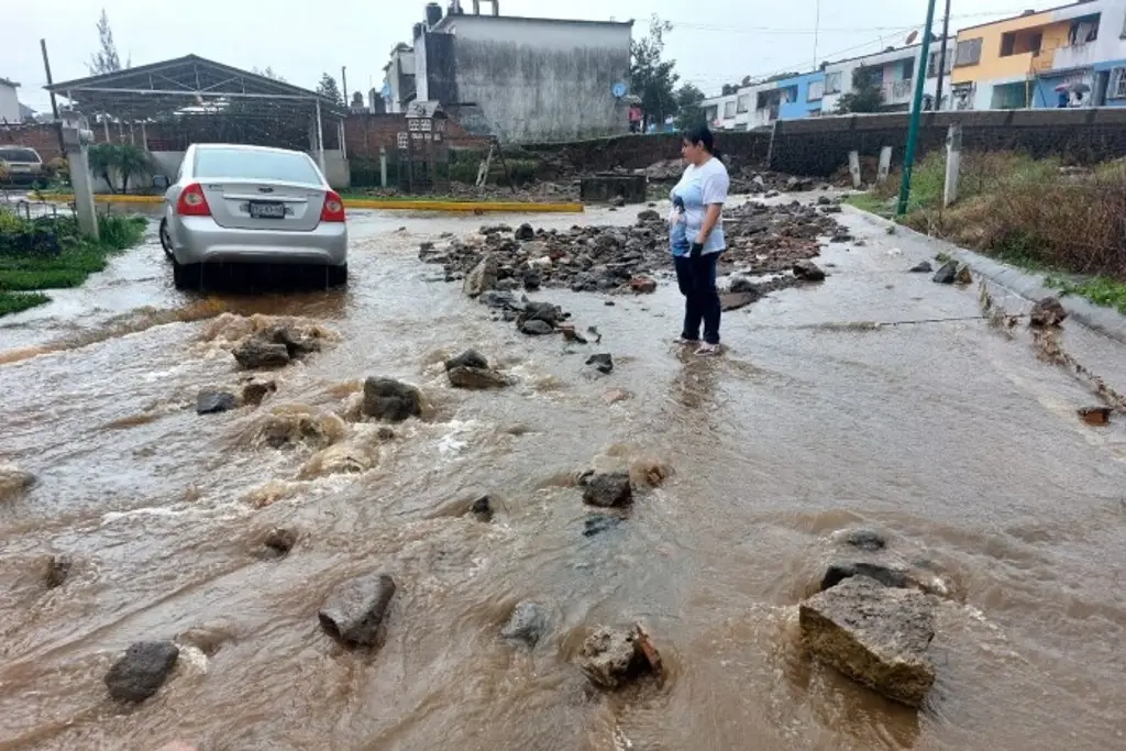 Viviendas Anegadas Y Carros Dañados Dejan Intensas Lluvias En 2