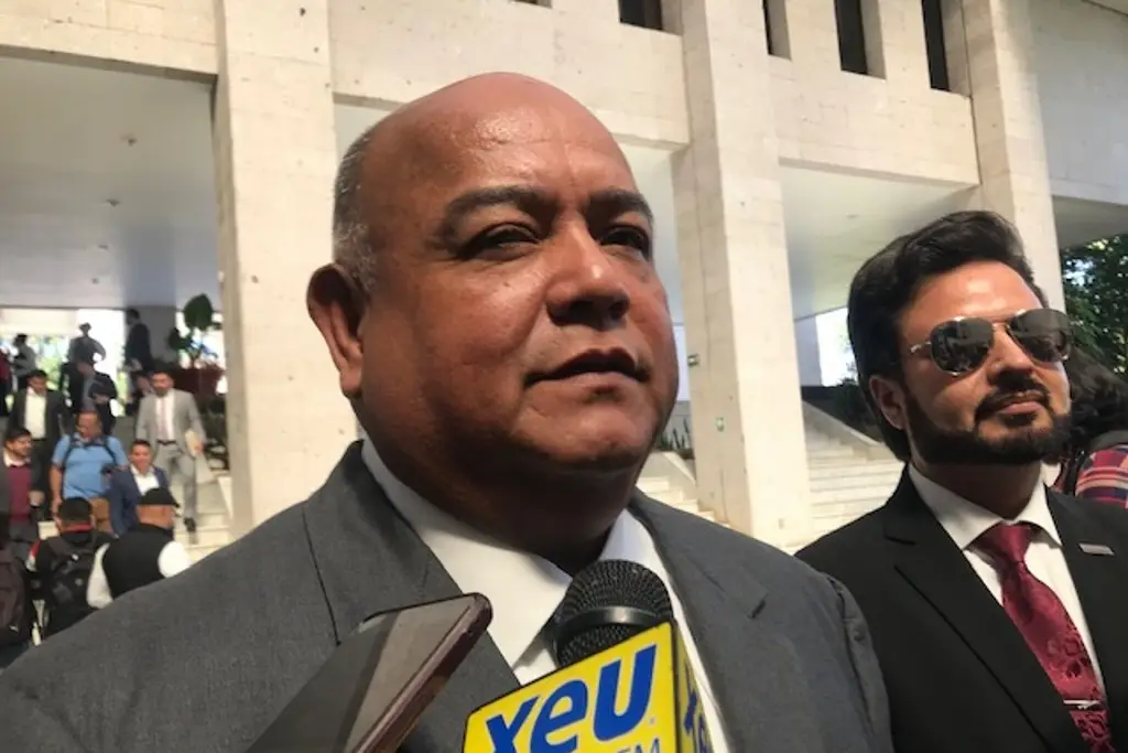 La seguridad pública no se militariza: Refuta Erick Cisneros - xeu ...