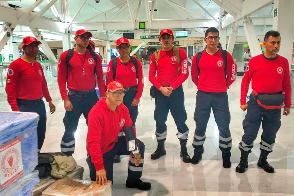 Topos de México realizan rescates de sobrevivientes en Turquía - xeu ...