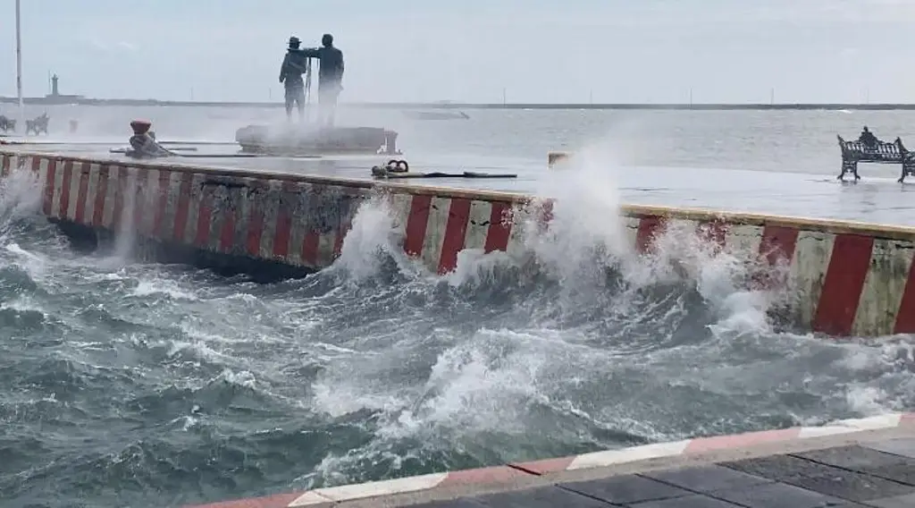 Hoy viento del norte en Veracruz; checa a qué hora serán las rachas de 85 a 100 km/h - xeu ...
