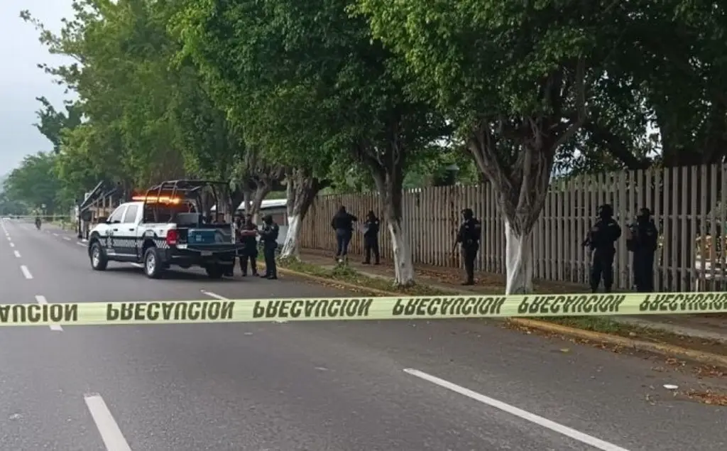 Lanzan granadas contra base de la Policía de Poza Rica y abandonan ...