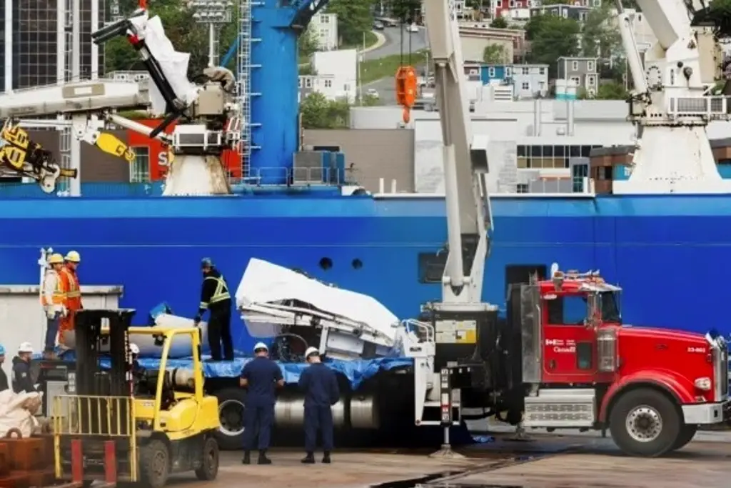 Descargan piezas del submarino ‘Titan’ recuperadas con ROV de 'Pelagic ...