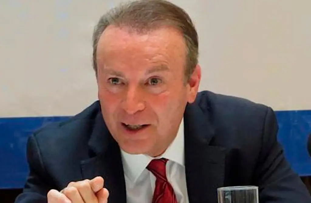 Gilberto Lozano, líder de FRENA, denuncia a Xóchitl Gálvez ante la ...