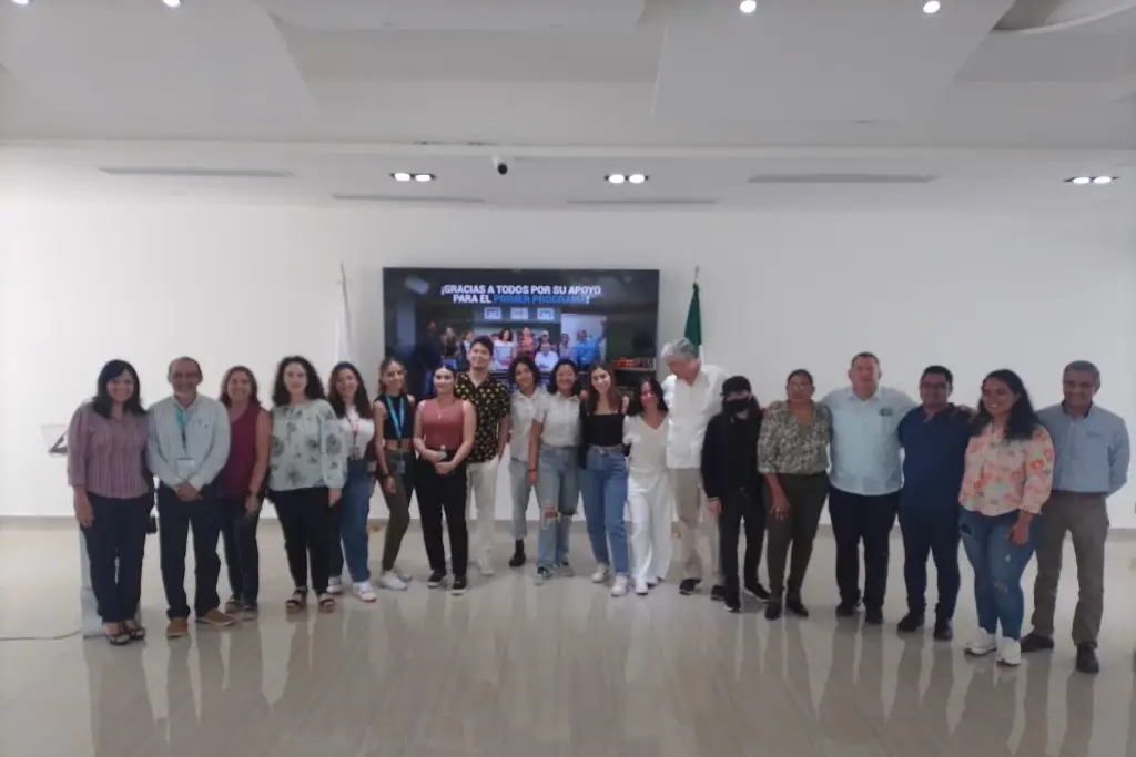 Estrena la UCC programa de TV por Internet 'Mesames' (+fotos) - xeu ...