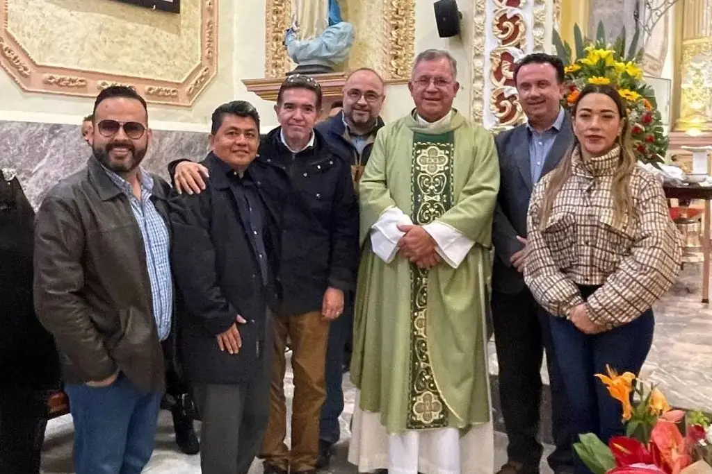 Celebra el Padre José Manuel Suazo 30 años de ordenación sacerdotal ...