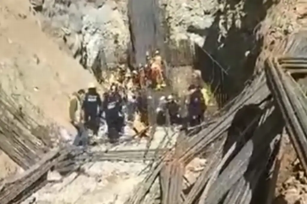 Derrumbe en obra federal deja un muerto y seis heridos - xeu noticias veracruz