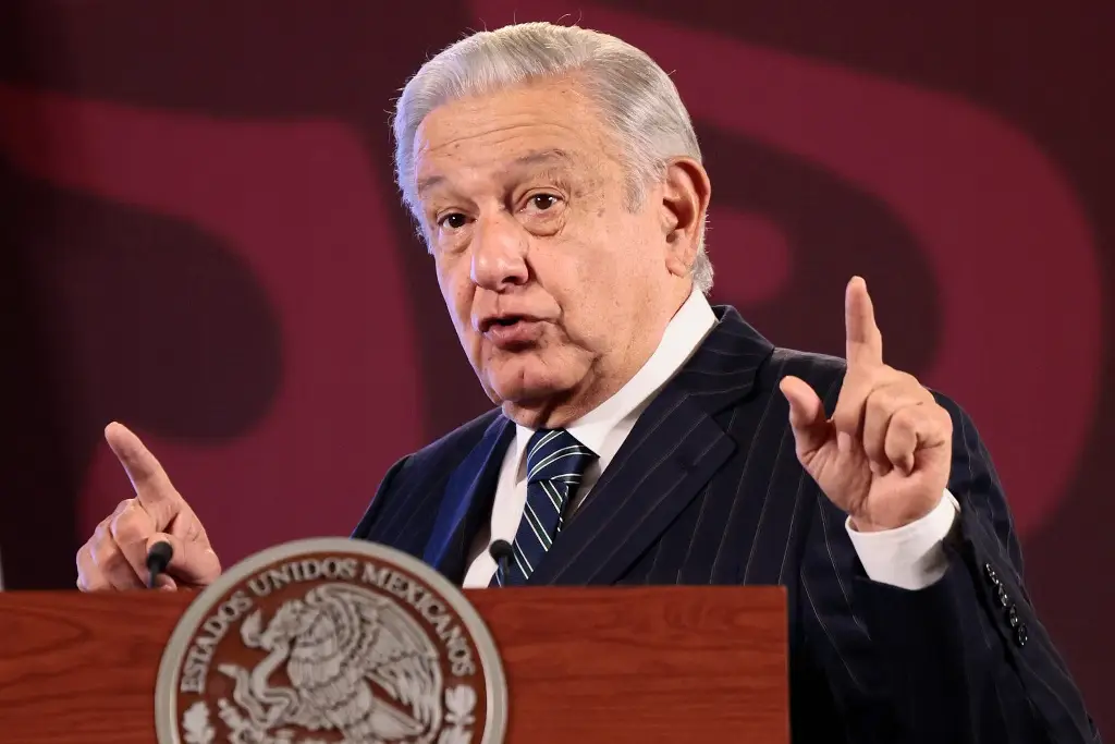 AMLO advierte con dar a conocer propiedades de Loret de Mola tras ...